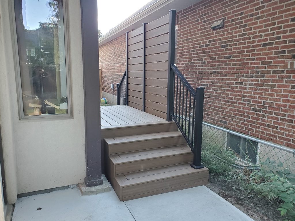 Trex Enchance Naturals Floating Deck - Decksforlife